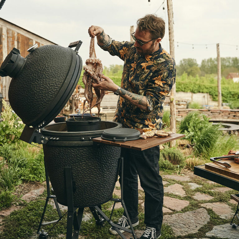 Barbecue kamado sur chariot Urban XL ∅59 cm The Bastard